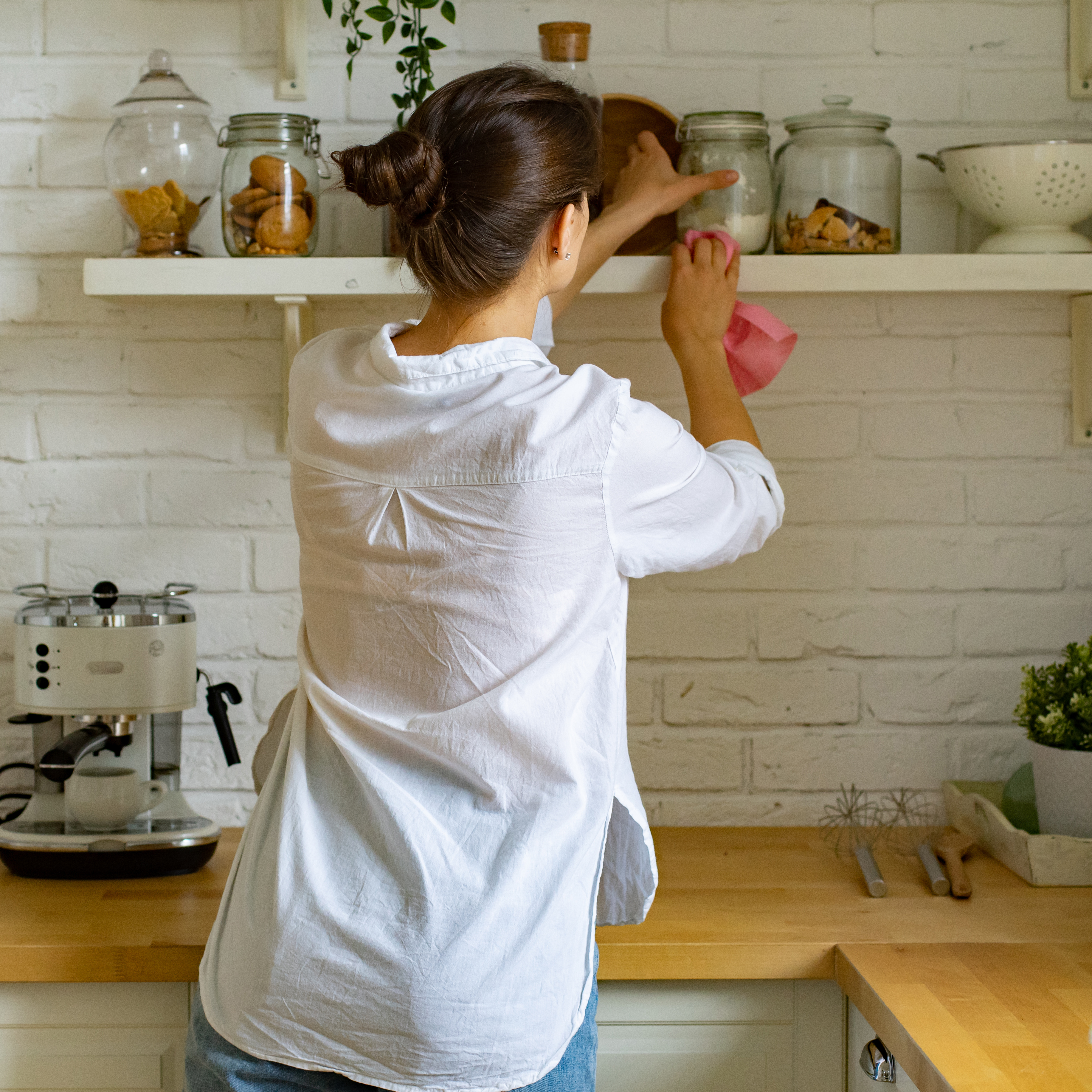 How to dust like a pro