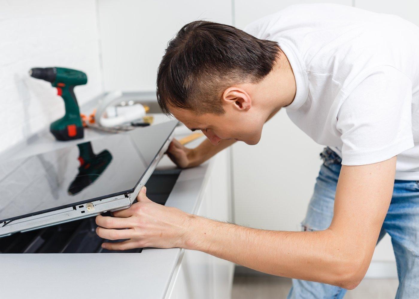 Electric & Induction Hob Repair Service | Tradespeople | Housekeep