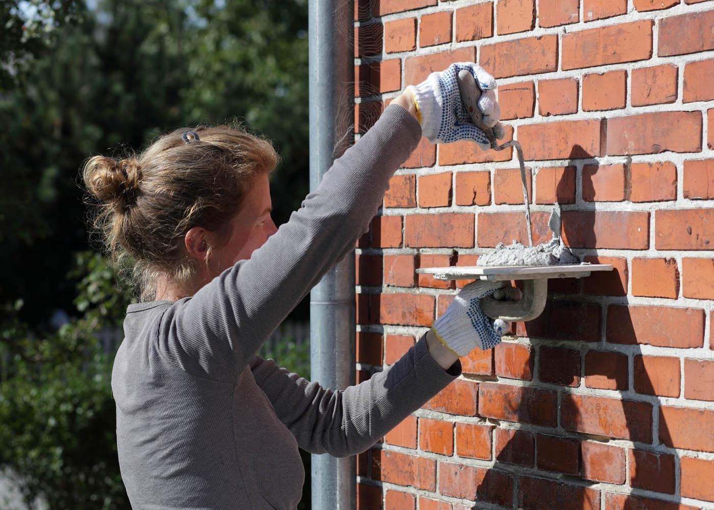Repointing & Pointing Service | London's Best Tradespeople | Housekeep
